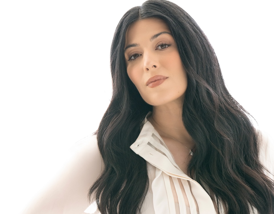 Elizabeth Tabish: Her Voice, Her Truth